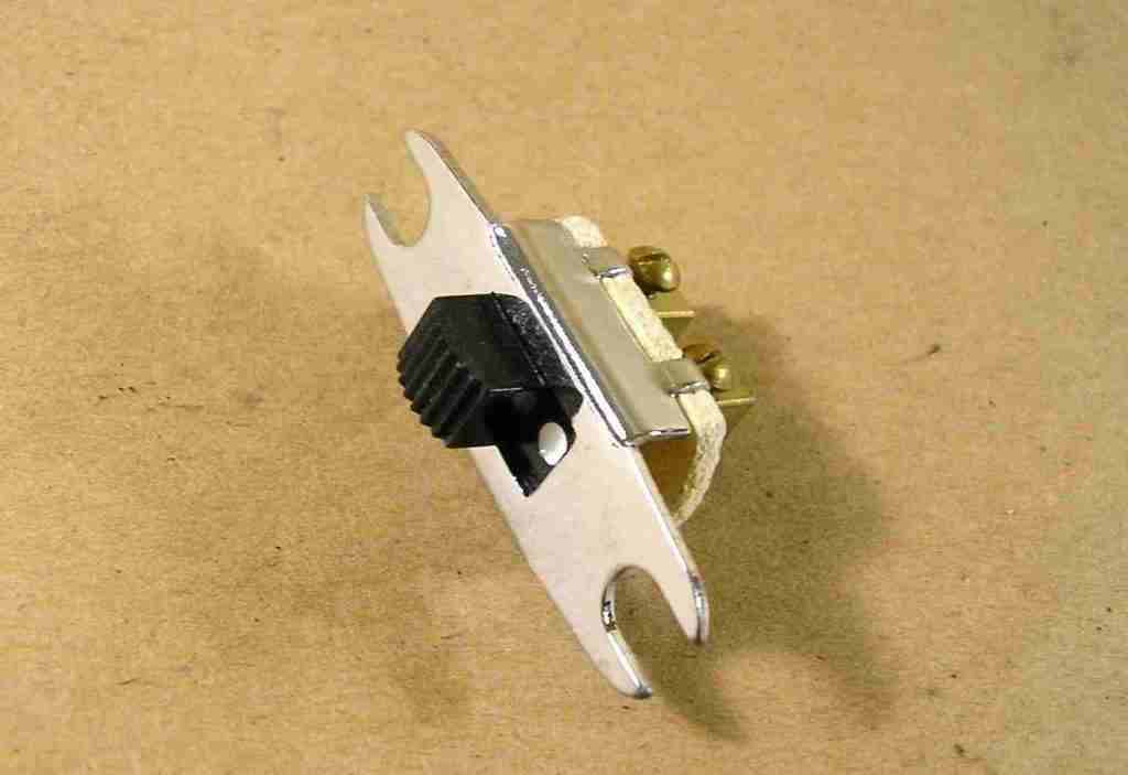 1930-81 Interior Dome Lamp Switch – CPR Parts