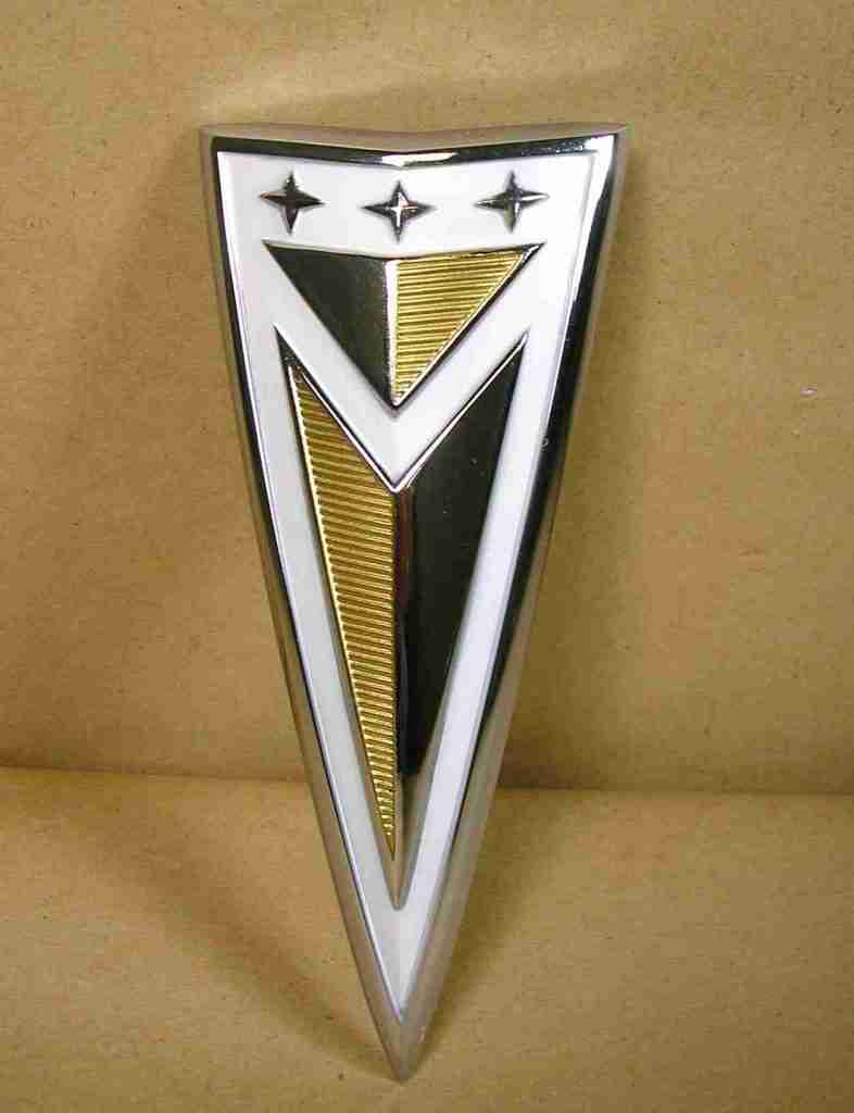 1962 Fullsize Trunk arrowhead emblem – CPR Parts